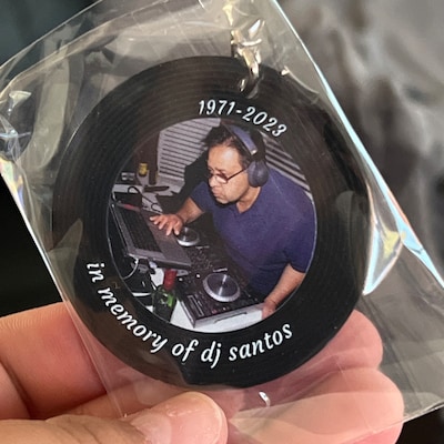 Personalized Wooden Instagram Stand With Custom QR Code for Enhanced ...