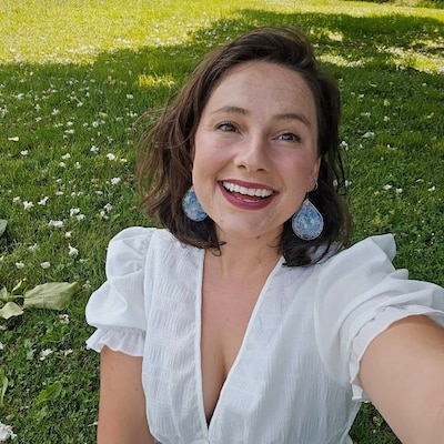 Beautiful Dainty Long Daisy and Fern Earrings Gardener Gift Botanical ...