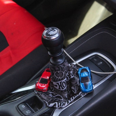 CHECKMATE 90s White Retro Checker Universal Shift Boot Handmade Shift ...