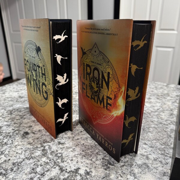 Dance of Thieves Duo dance of Thieves and Vow of Thieves by Mary E ...