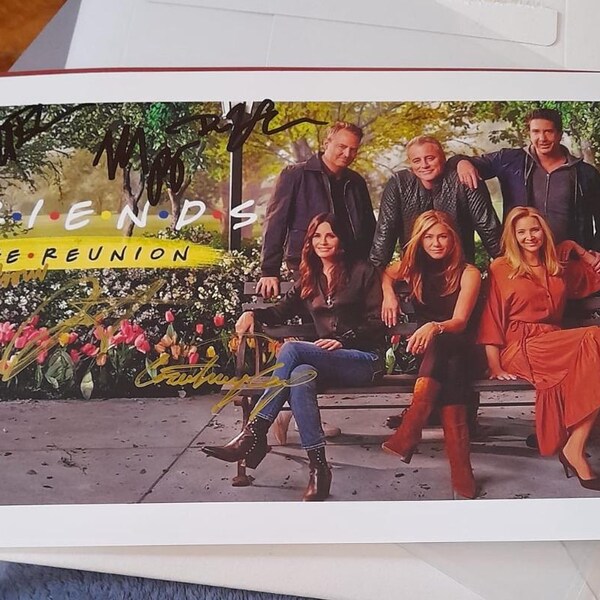 Nelly Furtado Autograph - Etsy