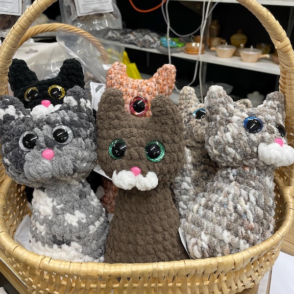 Candy Corn Bat Crochet Pattern Modification, Amigurumi Instructions ...