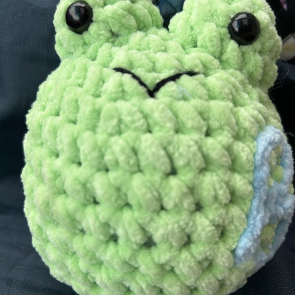 Handmade Amigurumi Chonky Frog - Etsy