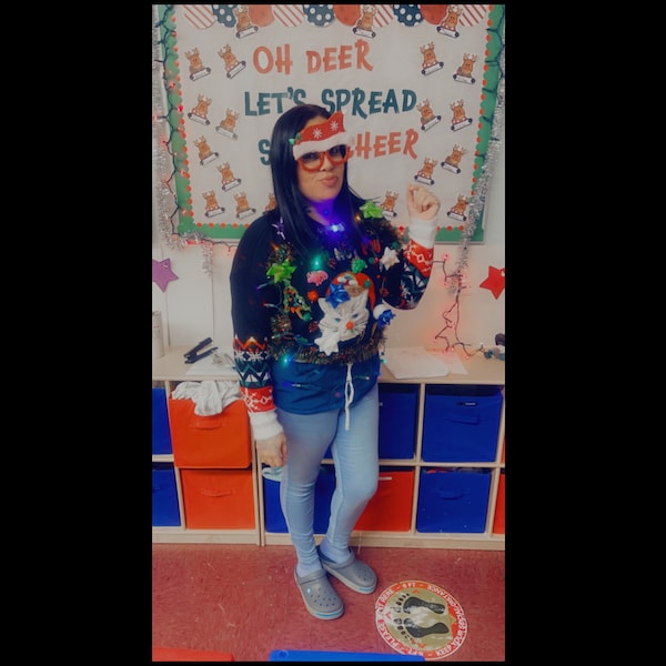 Reindeer Christmas Bulletin Board Kit || December Bulletin Boards ...