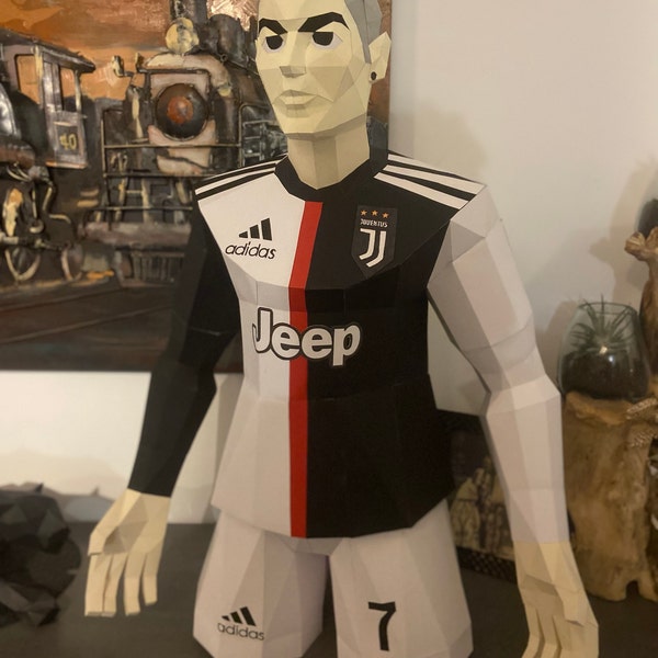 CR7 Papercraft , PDF Template, DIY 3d Model, FanArt, Paper Sculpture ...