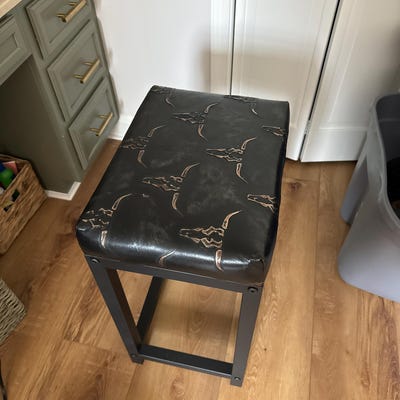 Genuine Cowhide Counter Stools / Cowhide Bar Stool Various Seat Heights ...
