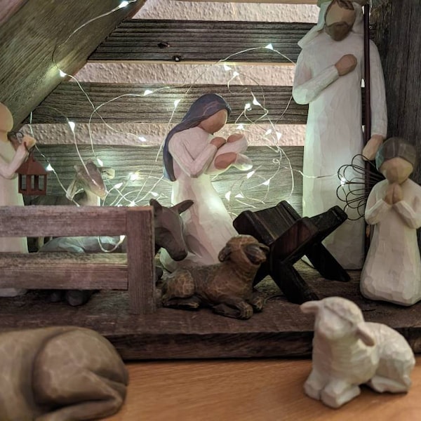 Nativity Manger /cradle for Willow Tree Nativity Wood Manger for Willow ...