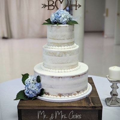 Personalized Cake Stand Keepsake Box 18x18x6 Wedding Cake Stand and ...