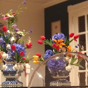 Modern Delft blue vase with fun bicycle design | Etsy