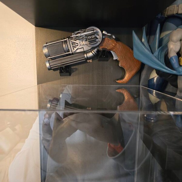 CUSTOM Graded Comic Stand/ FLOATING Comic Display! - Etsy