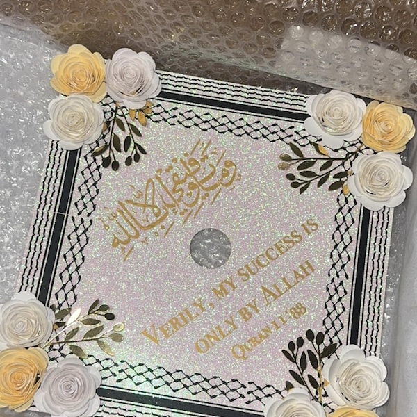 Custom Graduation Cap Topper | Arabic Graduation Cap | Pearl Border Cap ...