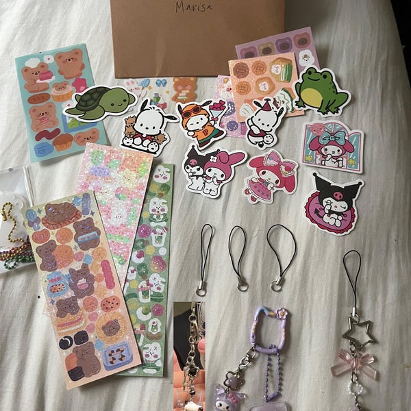 Coquette Inspired Jelly / Jellyfish Keychains Charms / Car Keychain ...