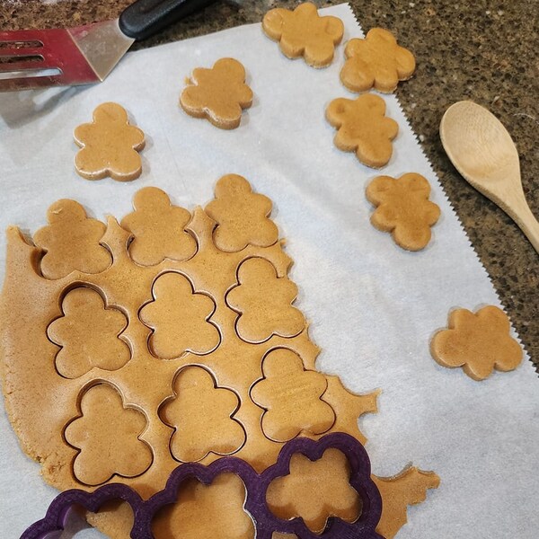 Multi-mini Gingerbread Man #2 Cookie Cutter and Fondant Cutter and Clay ...