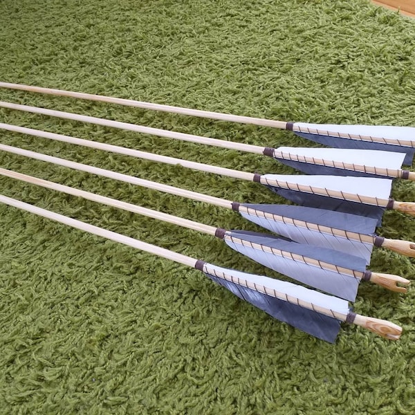 Traditional Medieval English Arrows. Custom Wooden Arrows. 6 Arrows - Etsy