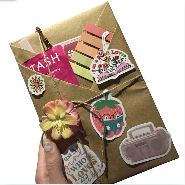 Superhero First Day of School Sign PRINTABLE 1st First Day of ...