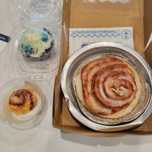 Strawberry Birthday Cake Cupcake Candle Reiki Infused - Etsy