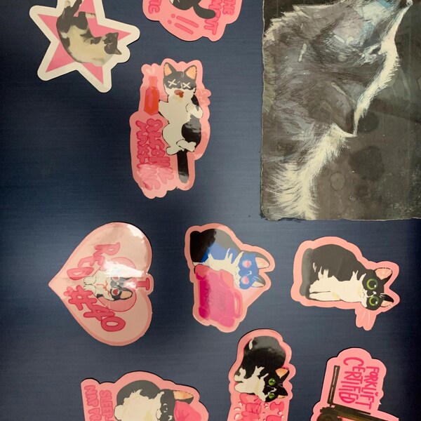 Save the Environment Eat Plastic Kittykittyivy Cute Cat Unisex Style T ...