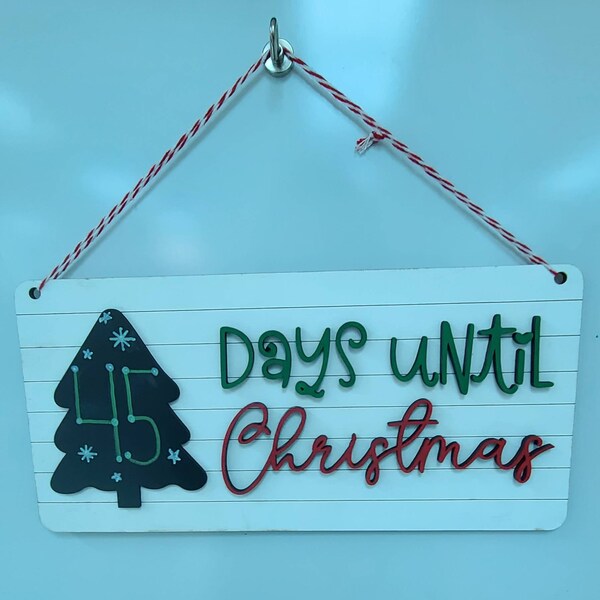 Christmas Countdown Sign, Countdown to Christmas Calendar With Wreath ...