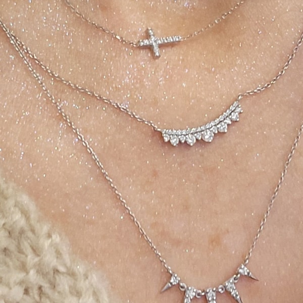 14K Gold Elongated Triangles With Round Cut Diamond Accents Pendant ...