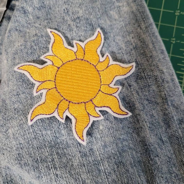Best Day Ever Sun Embroidered Iron on Patch - Etsy