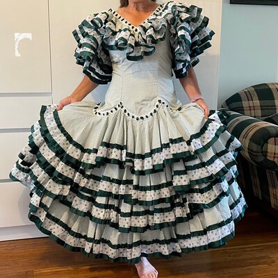 Stunning Yellow Ruffled Flamenco/mermaid Skirt With Colourful Appliqué ...