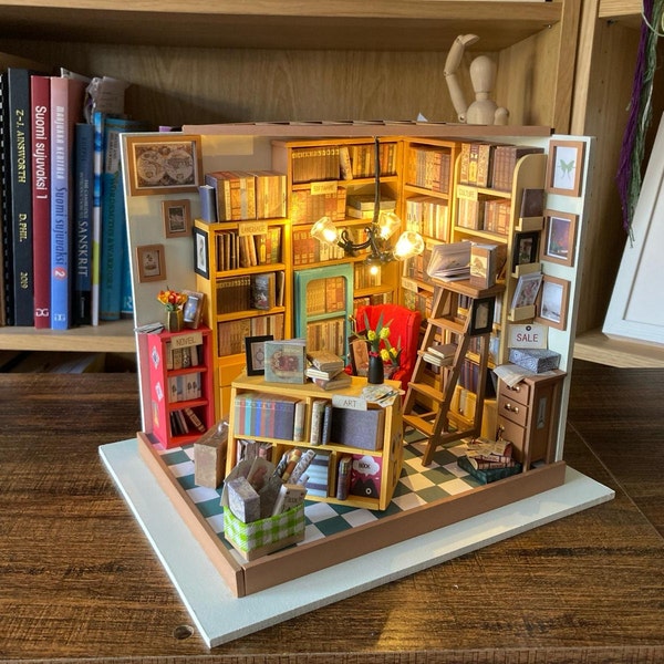 Build Your Own Book Nook, Doll House DIY Kit, Model Set, Miniature Book ...