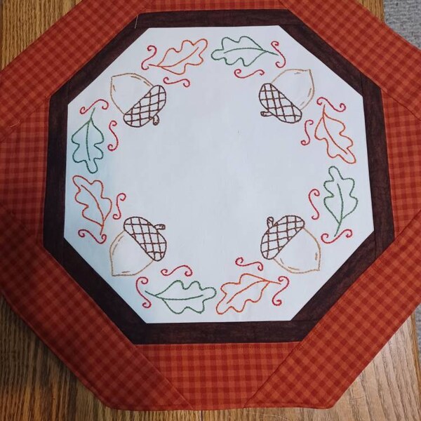 Classmate - A Paper Pattern for a Great Folding Carry All for Sewing ...