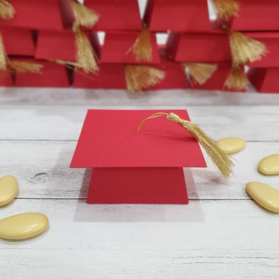 SVG File: 3D Graduation Cap Gift Box / Favor Box / Treat Box With Paper ...