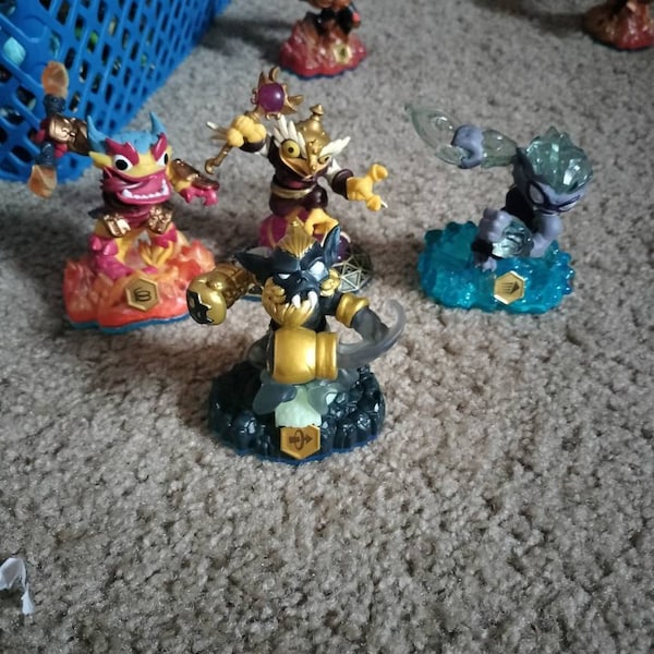 Swap Force Character Figures; Night Shift, Hoot Loop, Jade Fire Kraken ...