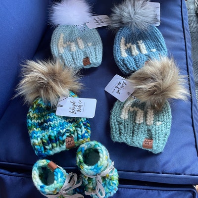 Custom Knit Hat Tiny Heart Knit Toque for Baby and Kids - Etsy Canada