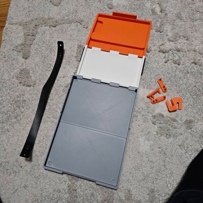 KO II Stand Case by FANBOY - Etsy