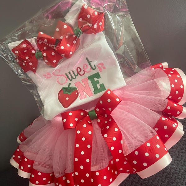 Boss Baby Tutu Outfit: Custom Birthday Tutu Set - Etsy