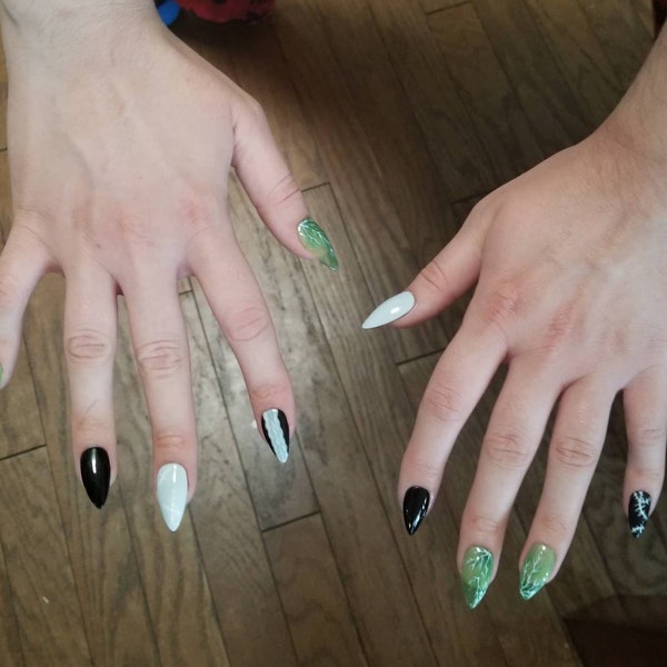 Klowns in Space-reusable Press-on Nails/clown Nails/luxury Gel Nails ...