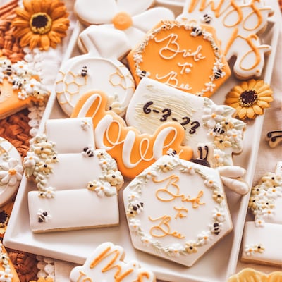 Bumble Bee Royal Icing Transfers Make Your Own Digital Download 2 Sizes ...