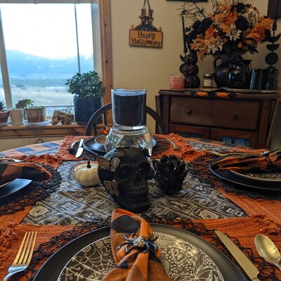 Animal Anatomy Skeleton Gothic Plate Set Autumn Dinnerware Elegant ...