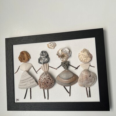 Three Ladies/friends/sisters Large Long-legged Shell Board Art - Etsy