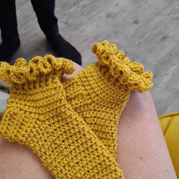 Ruffle Sock (crochet Pattern Only) - Etsy