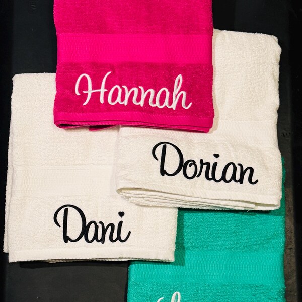 Personalized Bath Towel, Embroidered Towel, Monogrammed Bath Towel ...
