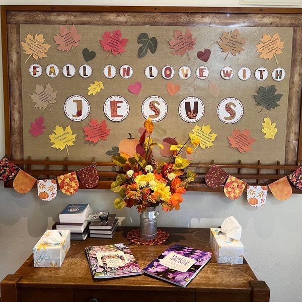 Under the Sea Themed Color Posters, Classroom Decor, Ocean Animal Color ...