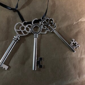 Hecate Silver 3 Key Set Goddess Hekate Maiden Mother Crone - Etsy