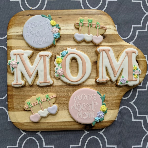 MOM Cookie Cutter Set for Mother's Day - Etsy