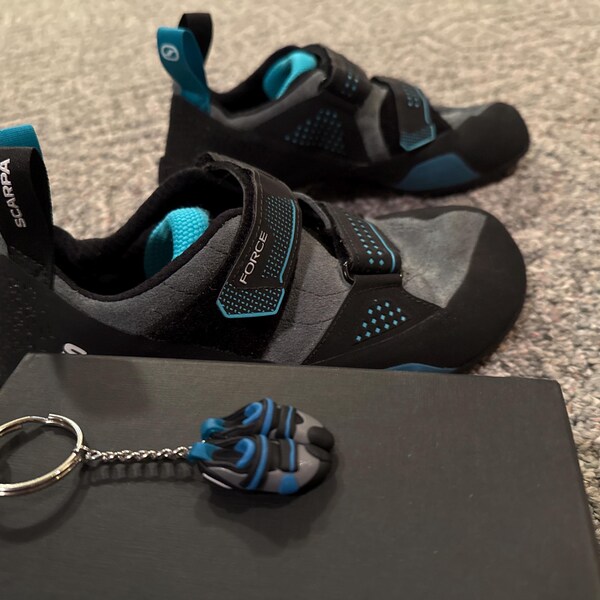 Rock Climbing Keychain Personalized Gift for Climbers Custom Climbing ...