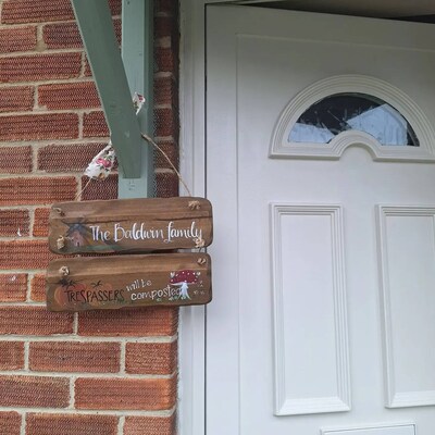 This Way That Way Not This Way Wonderland Fairytale Storybook Signpost ...