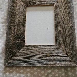 Cornerblock Frame in Rust Farmhouse Picture Frame Wood Picture Frame - Etsy