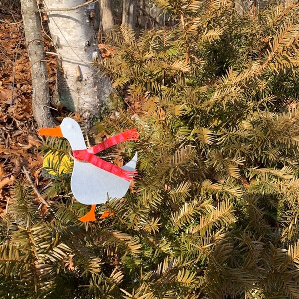 Tree Topper Duck Art Sculpture Metal Duck Ornament Indoor Outdoor ...