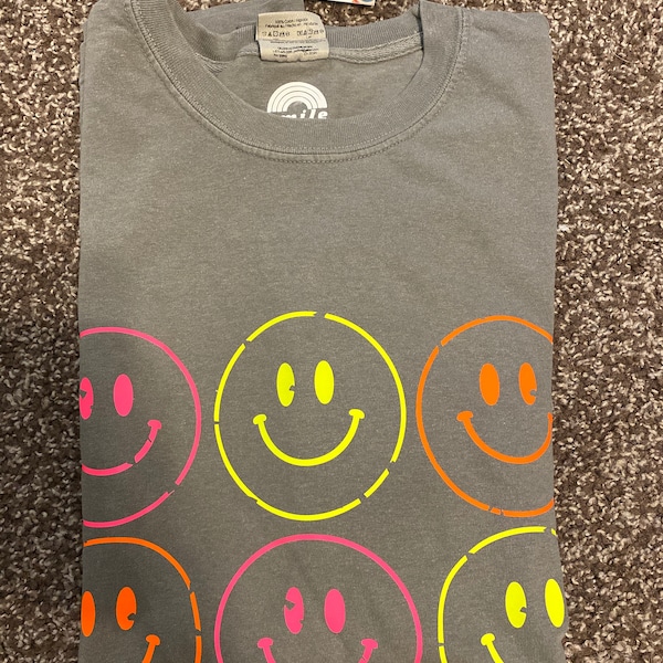 Smiling Face Neon Tshirt Trendy Clothes Oversized Tshirt Trendy Tshirt ...
