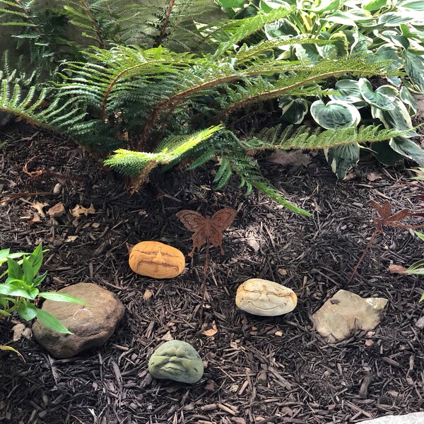 Snoozing Stones - ‘droopy’ Outdoor Stone Effect Sleeping Character ...