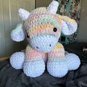 CROCHET PATTERN Colbie the Cow - Etsy