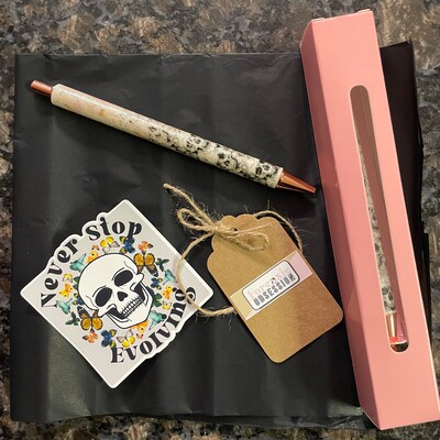 Badge Reel, Forensic Gifts, Crime Scene, CSI Gifts, Forensic Science ...