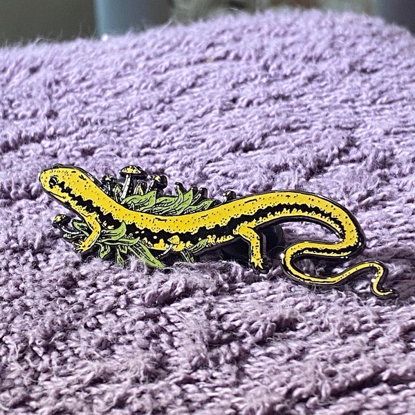 Salamander Lapel Pin / Artist Series Pin by Logan Schmitt / Lizard ...